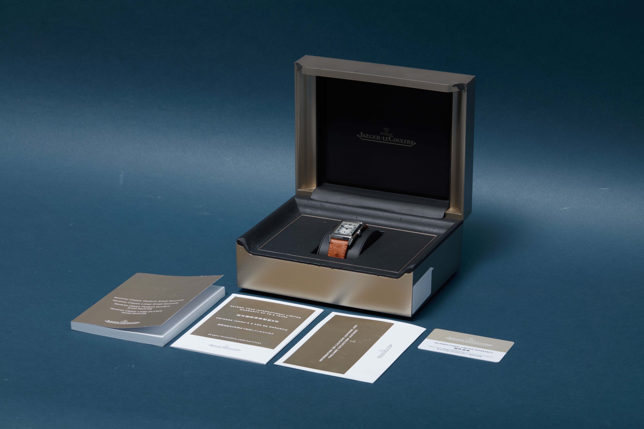 Jaeger-LeCoultre Reverso Classic Large Q3858522 - Bloombar Watches